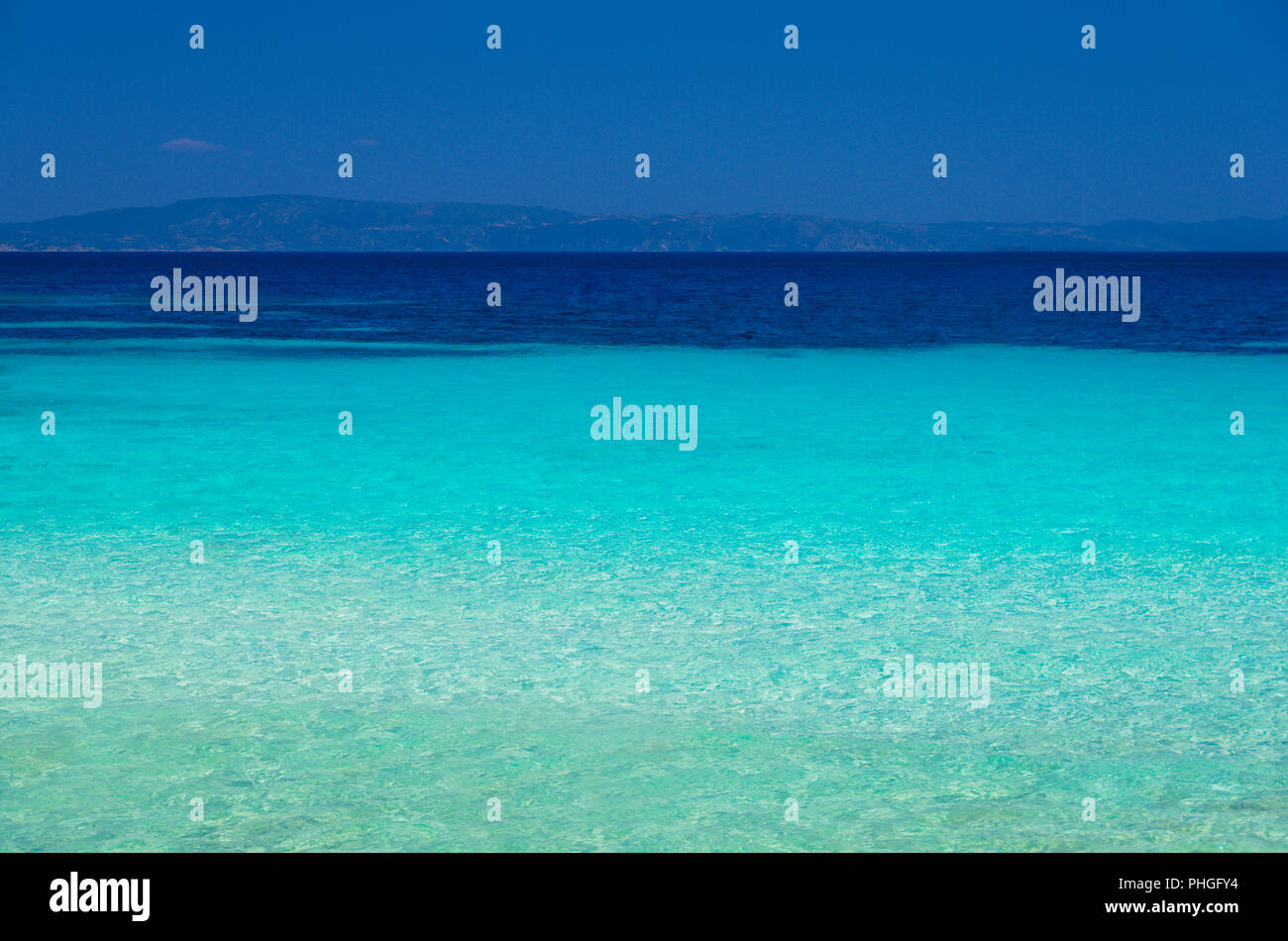 Shore clear sea water hi-res stock photography and images - Alamy