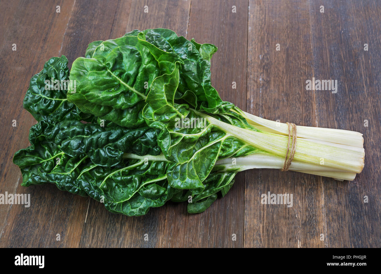 fresh green silverbeet leaves Stock Photo - Alamy