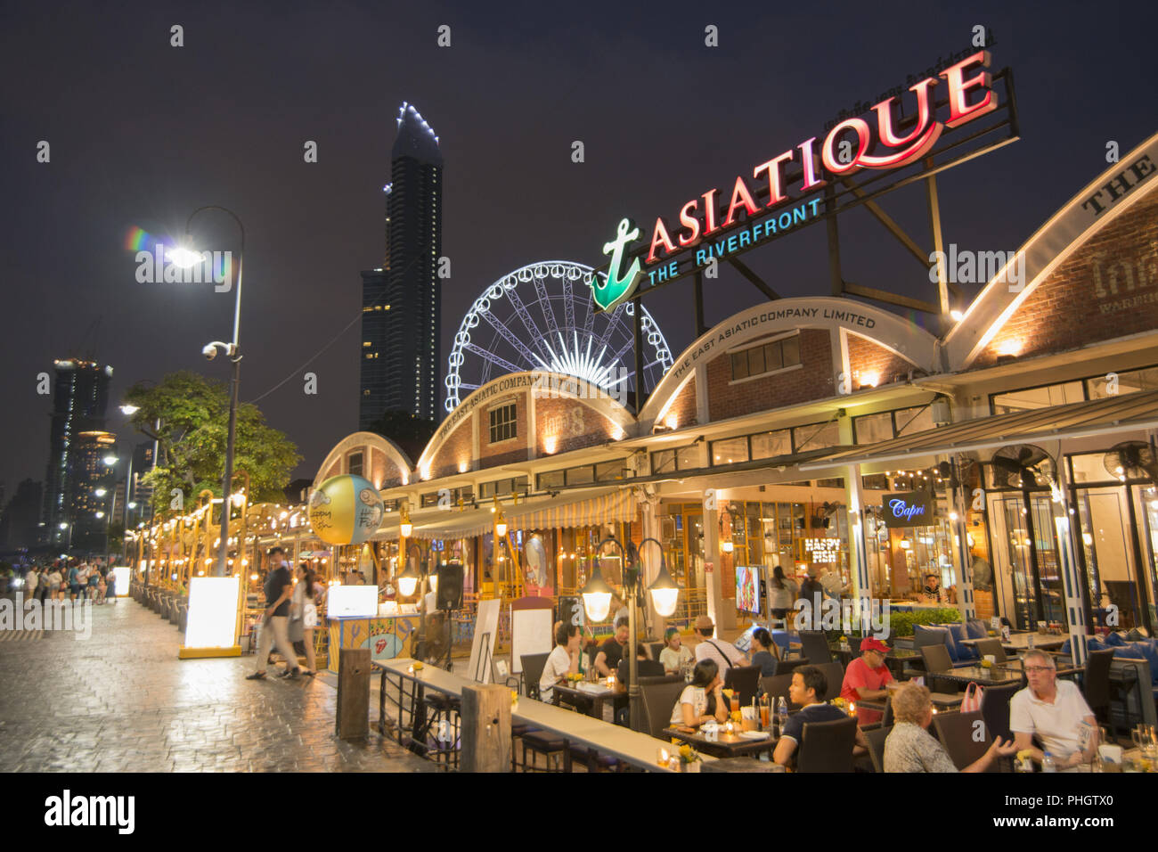 THAILAND BANGKOK ASIATIQUE RIVERFRONT Stock Photo - Alamy