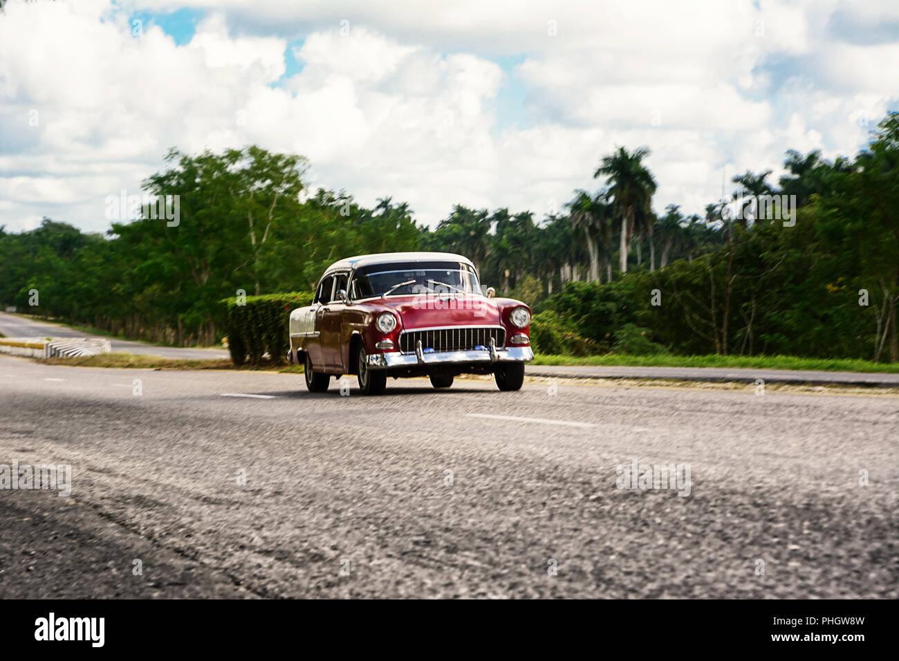 American highway 1950s hi-res stock photography and images - Alamy