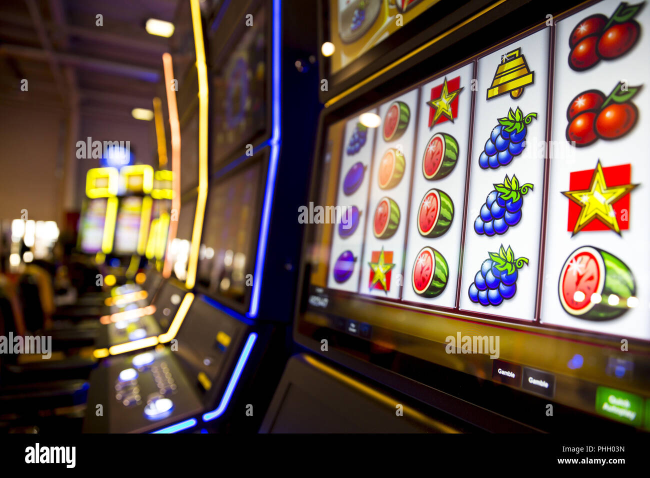 Gaming machines hi-res stock photography and images - Alamy