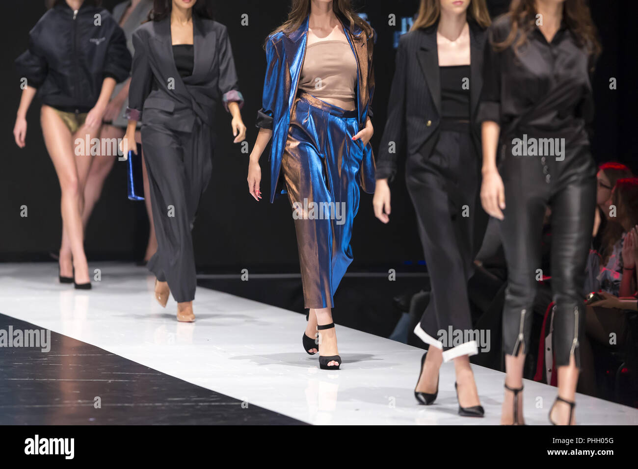Fashion catwalk runway show models Stock Photo - Alamy