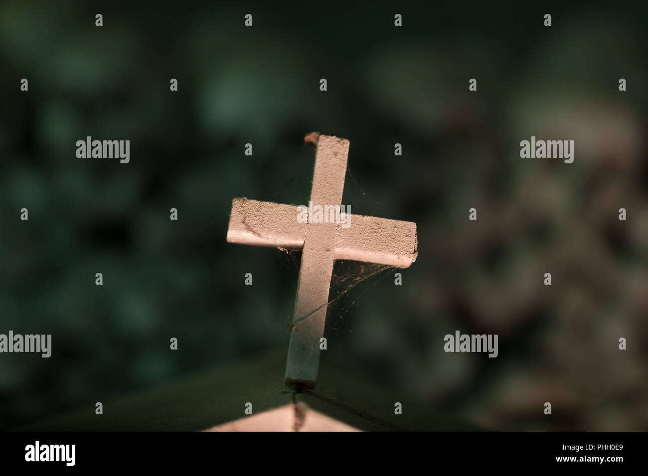cross and bones Stock Photo - Alamy