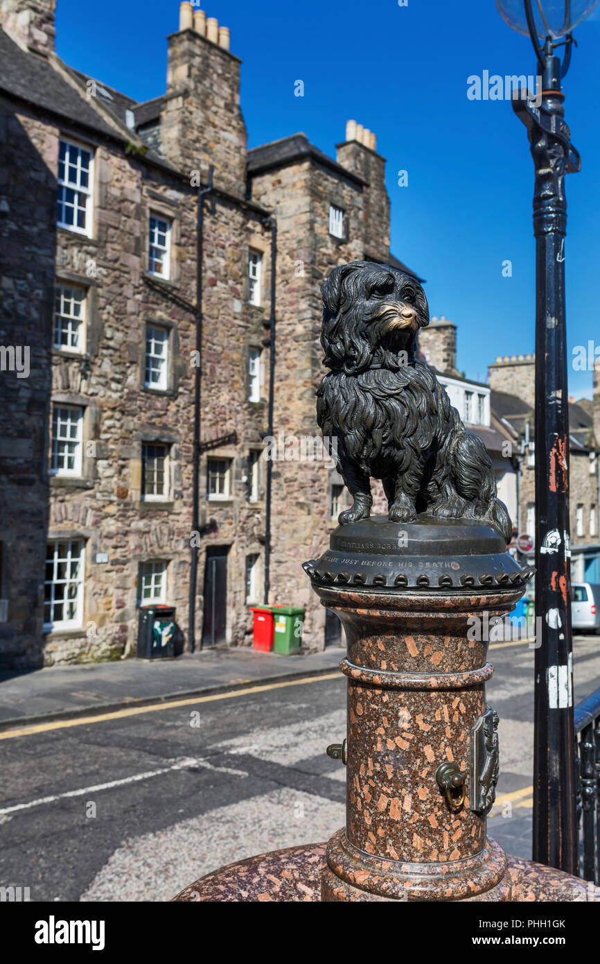 Greyfriars Bobby Memorial Statue, Edinburgh, Scotland, UK Stock Photo ...