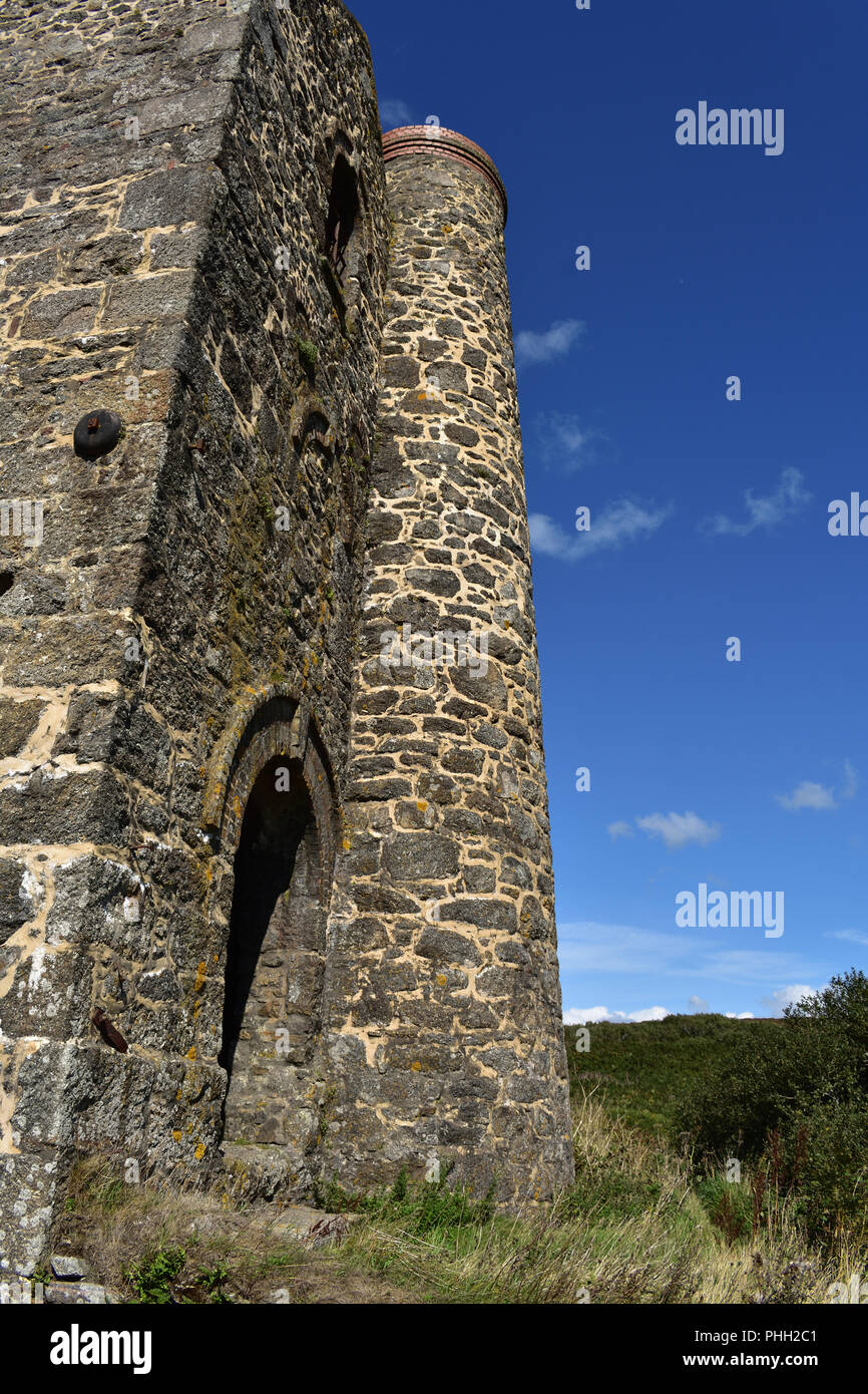 Ruins of an Engine House in Penwith, Cornwall Stock Photo - Alamy