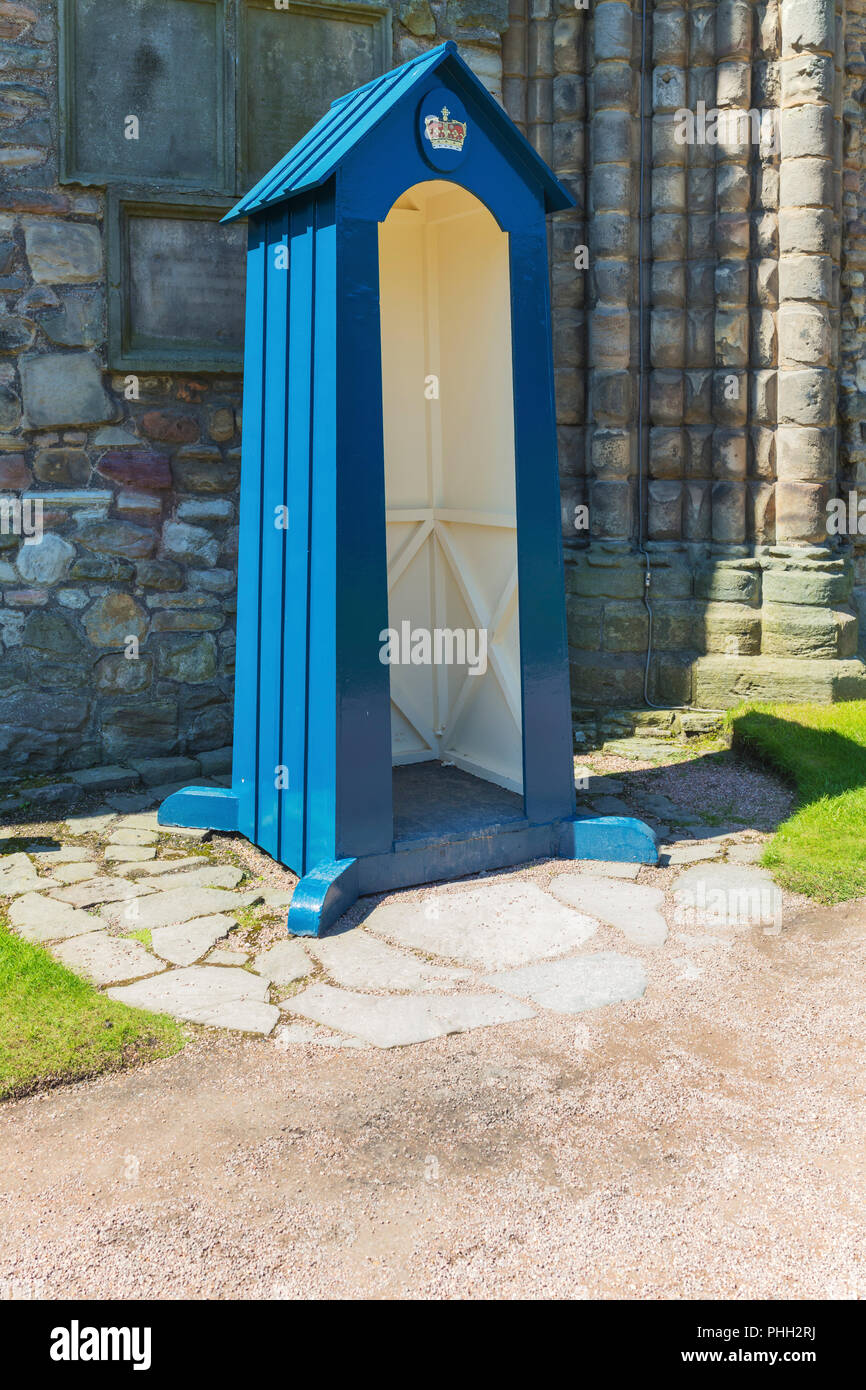 Sentry box, Palace of Holyroodhouse, Edinburgh, Scotland, UK Stock ...