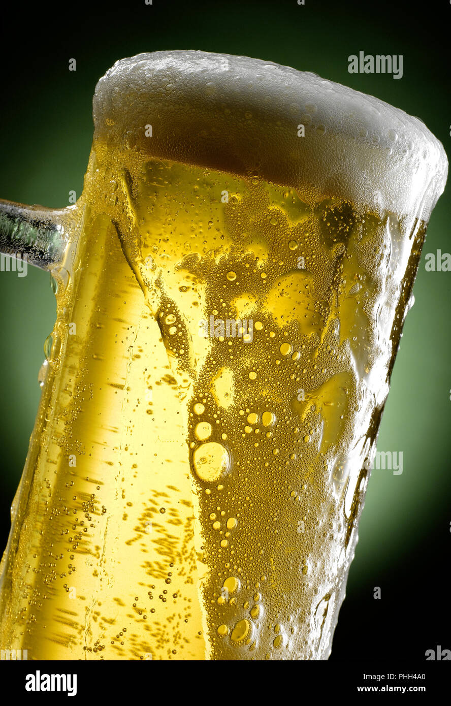 mug of frothy beer Stock Photo - Alamy