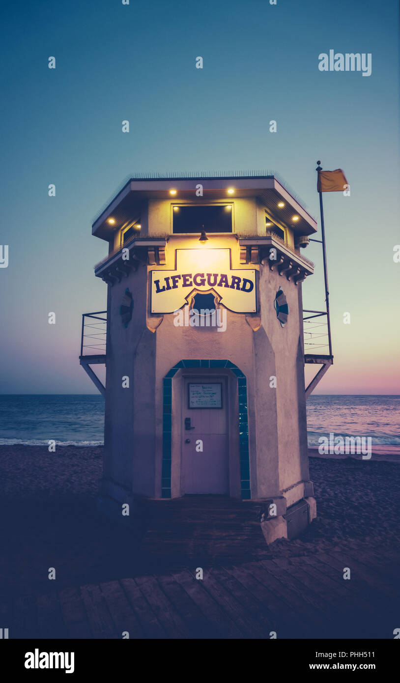 Vintage Lifeguard Station Stock Photo - Alamy