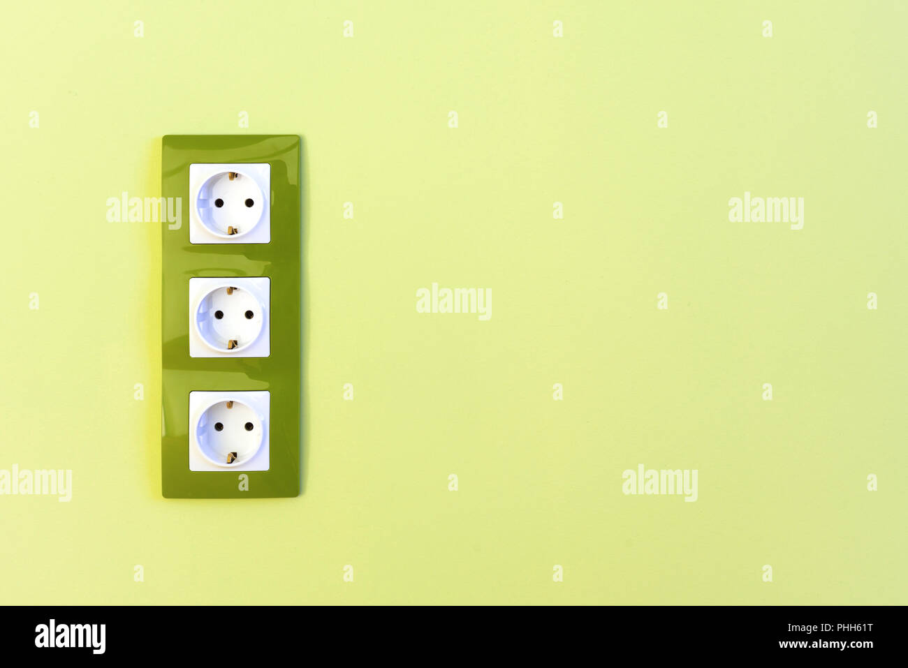 Wall european sockets hi-res stock photography and images - Alamy