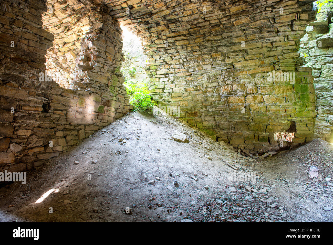 Old abandoned ruins Stock Photo - Alamy