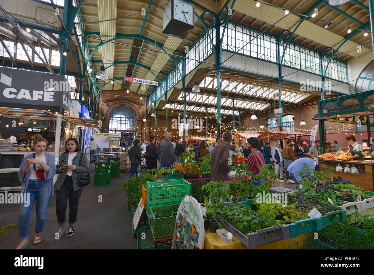 Markthalle berlin hi-res stock photography and images - Alamy