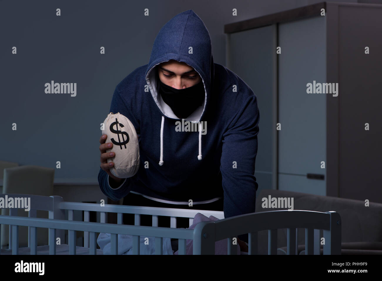Child stealing money hi-res stock photography and images - Alamy