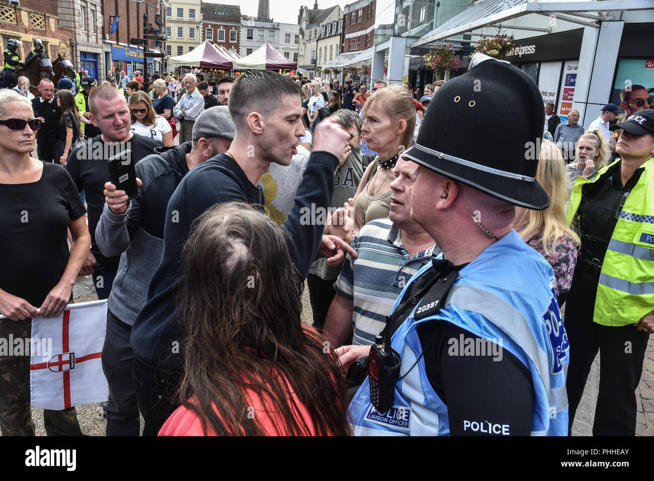 Members edl english defence league hi-res stock photography and images ...