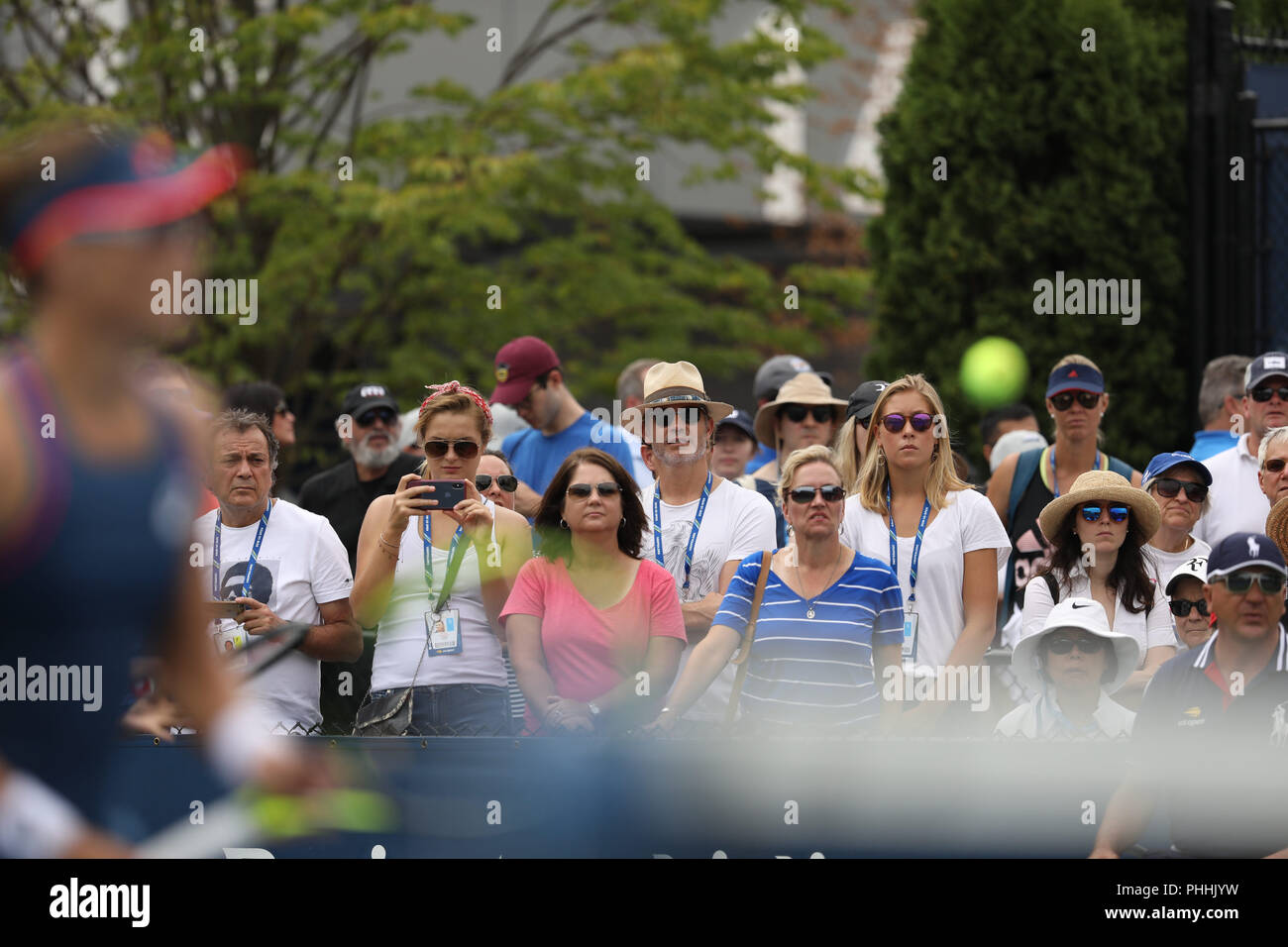 Grace olyphant hi-res stock photography and images - Alamy