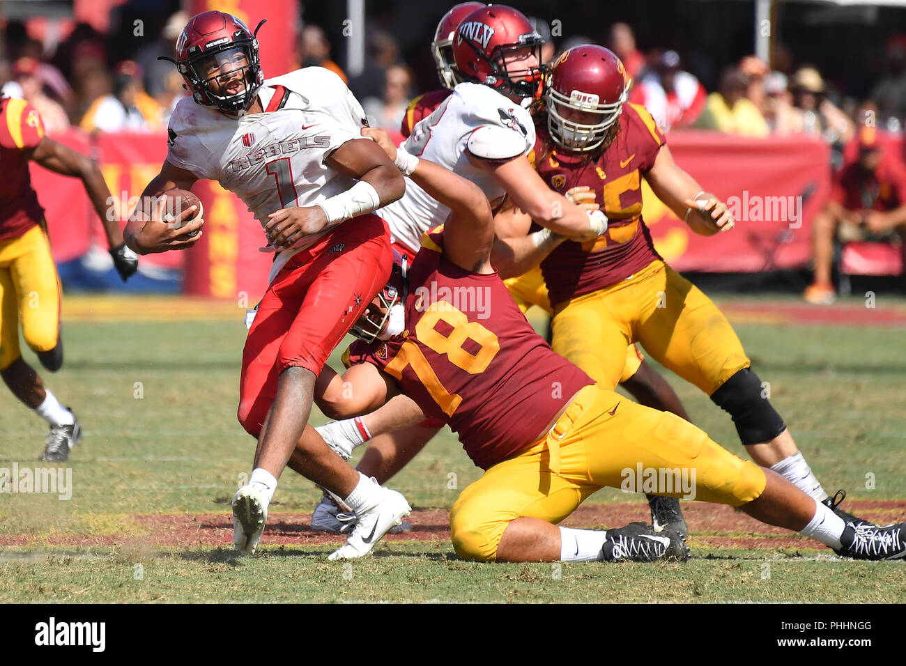 Los Angeles, CA, USA. 1st Sep, 2018. USC Trojans defensive lineman Jay ...