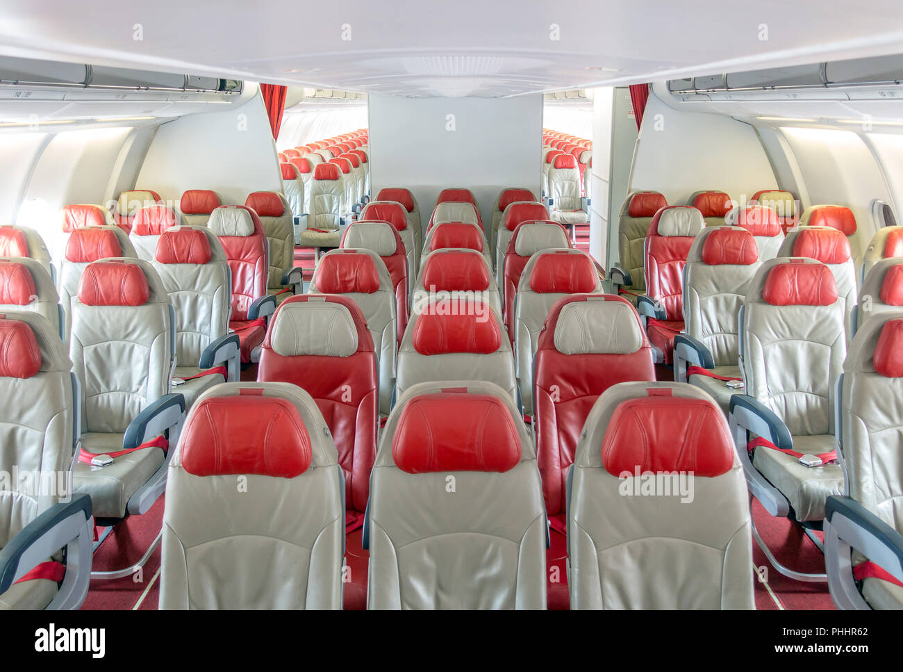 Modern plane seats hi-res stock photography and images - Alamy