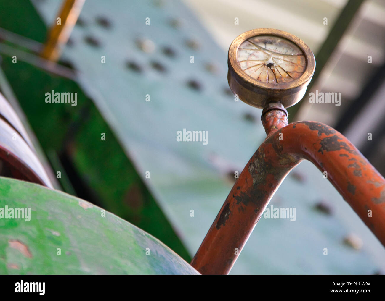 Broken pressure gauge hi-res stock photography and images - Alamy
