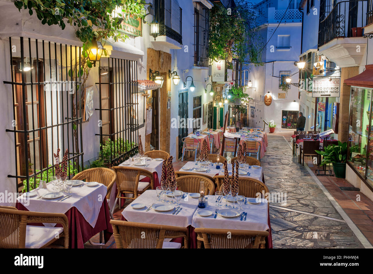 Marbella restaurant hi-res stock photography and images - Alamy