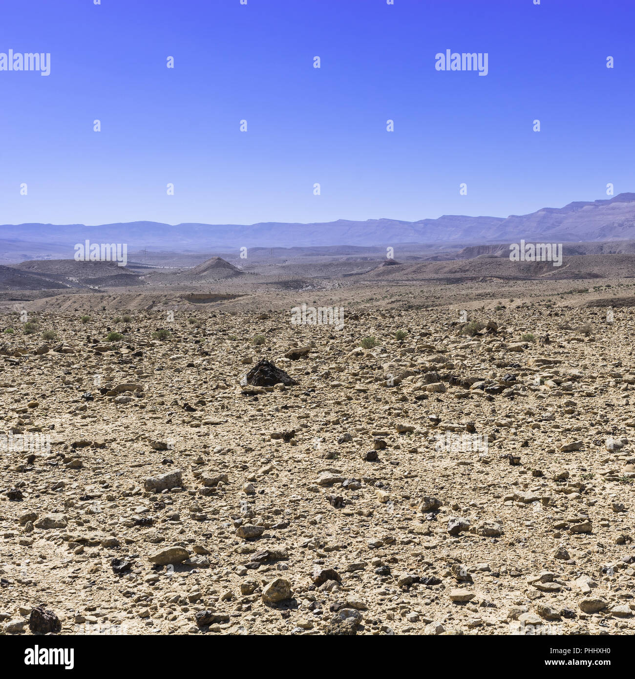 Dusty mountains in Israel desert Stock Photo - Alamy
