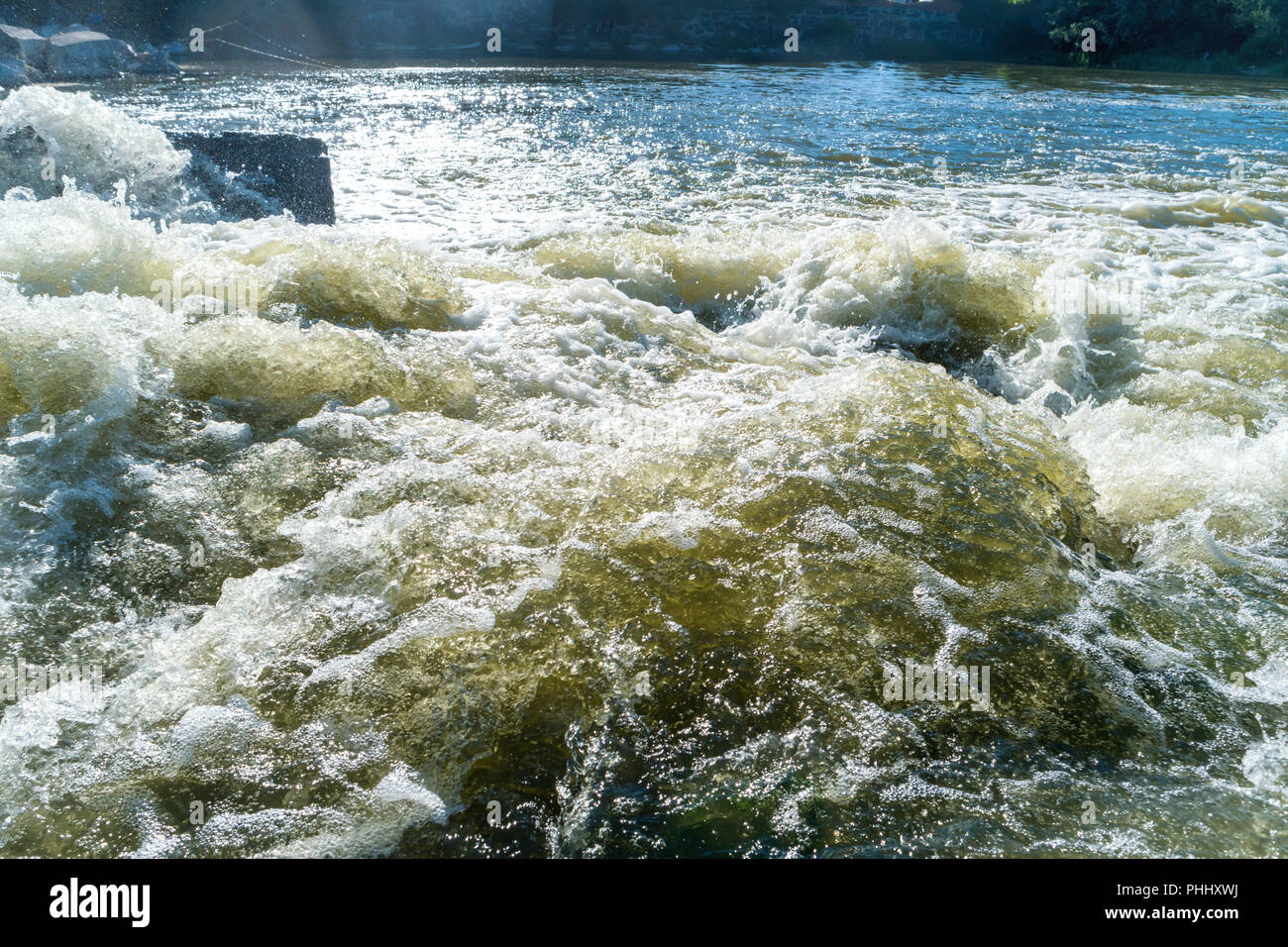 Big rocks hi-res stock photography and images - Alamy