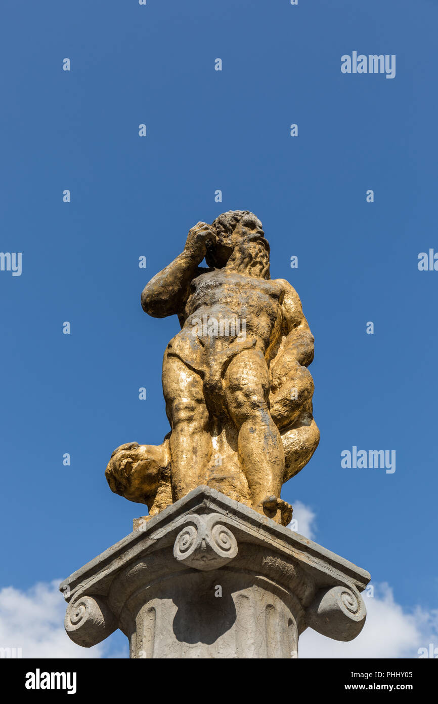 Neptune god statue hi-res stock photography and images - Alamy