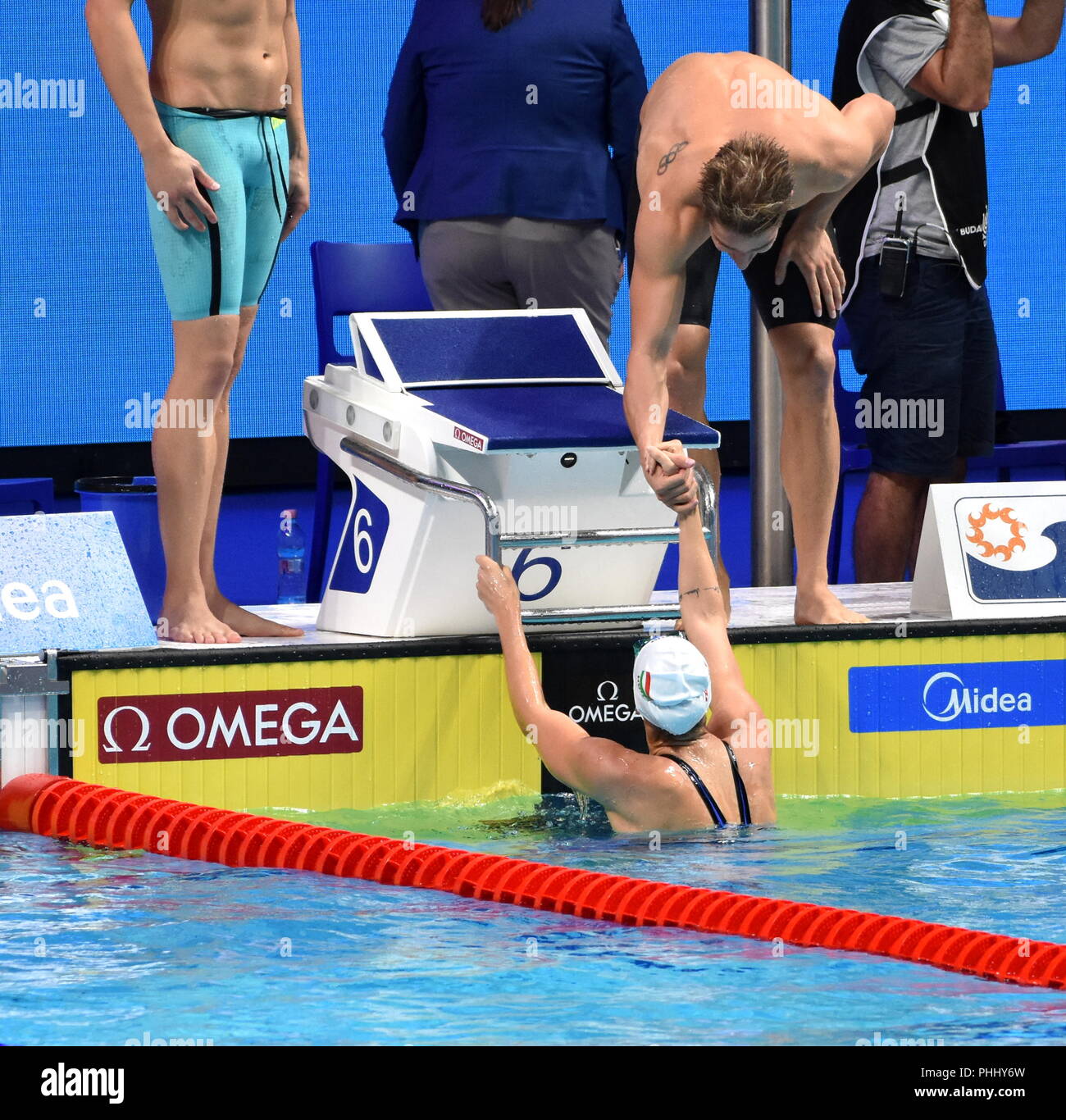 Men 4x100m freestyle relay hi-res stock photography and images - Alamy