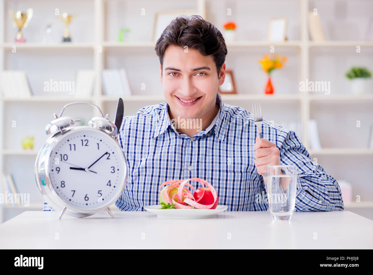 Concept of slow service in the restaurant Stock Photo - Alamy