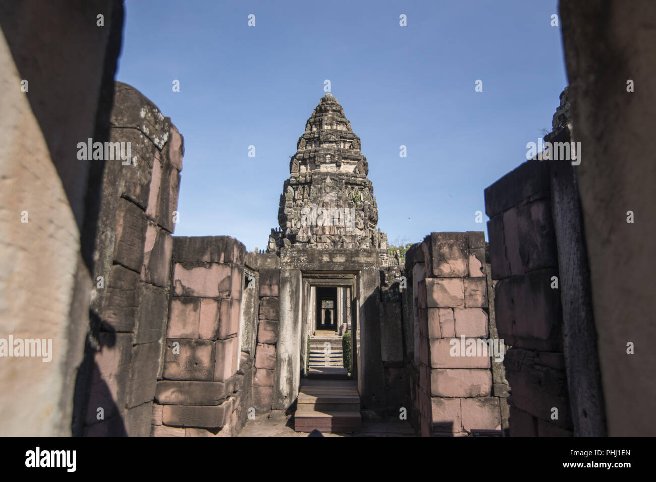 Phimai historical park khmer temple hi-res stock photography and images ...