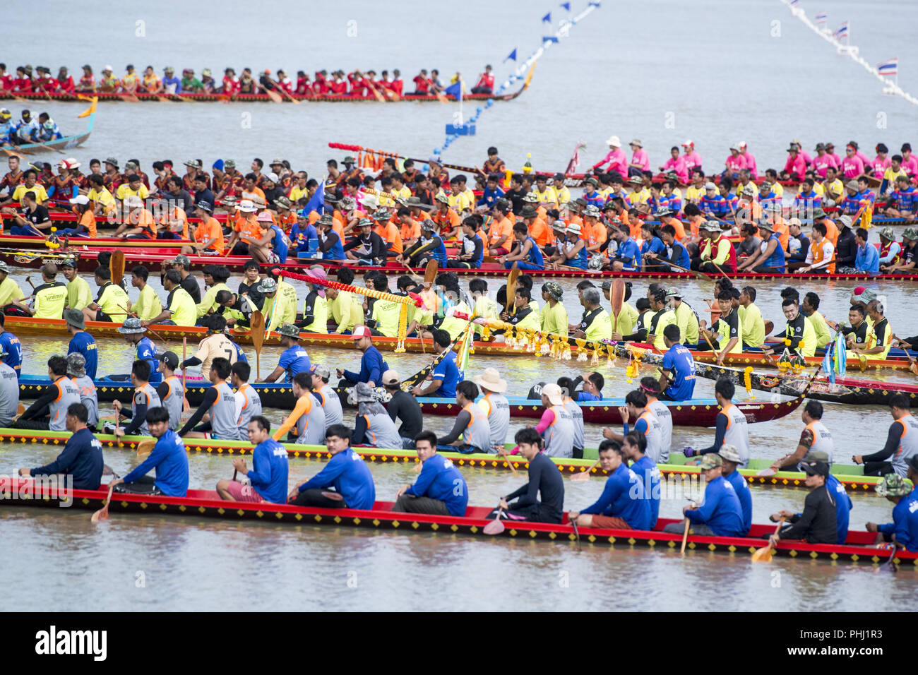 THAILAND ISAN PHIMAI LONG BOAT RACE Stock Photo - Alamy