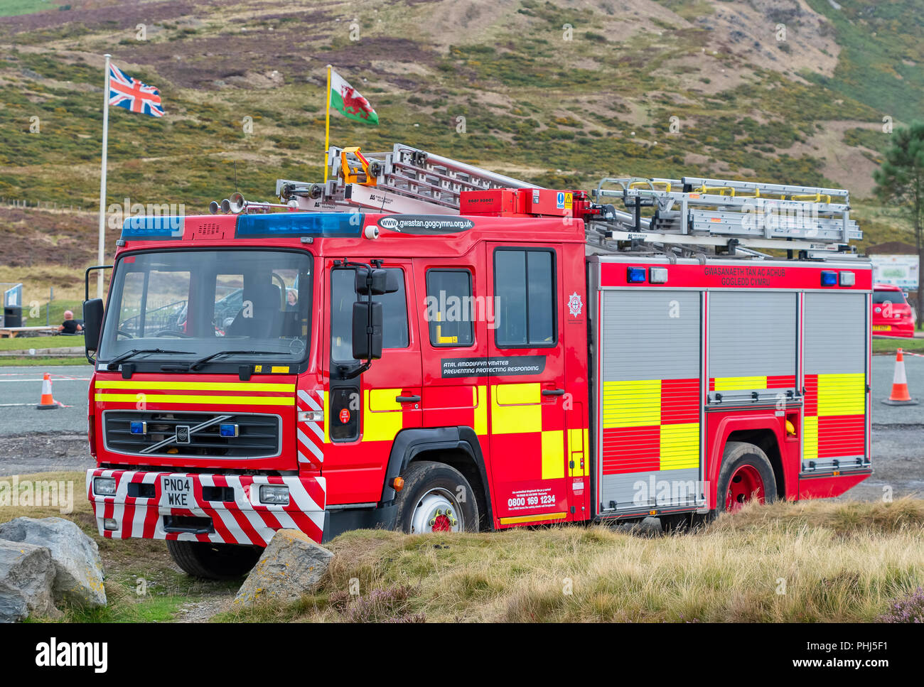 Red fire engine hi-res stock photography and images - Alamy