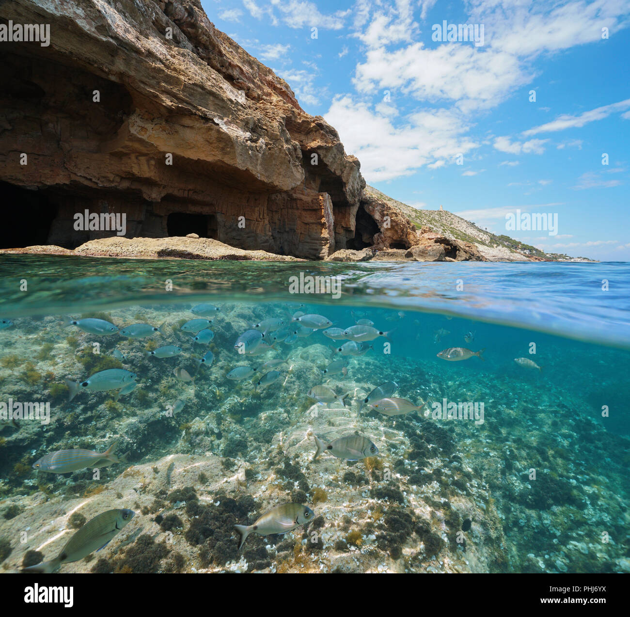 Cave on sea hi-res stock photography and images - Alamy
