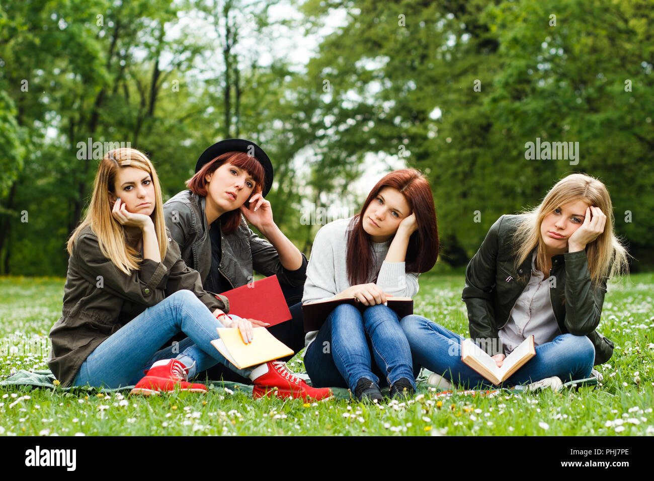 Emotional high school students hi-res stock photography and images - Alamy