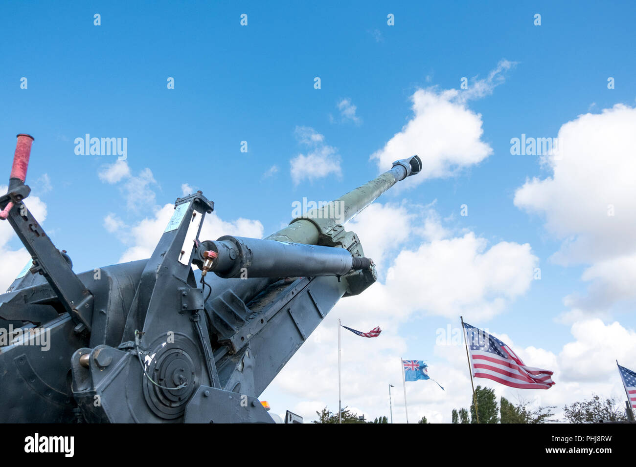 Large calibre gun hi-res stock photography and images - Alamy