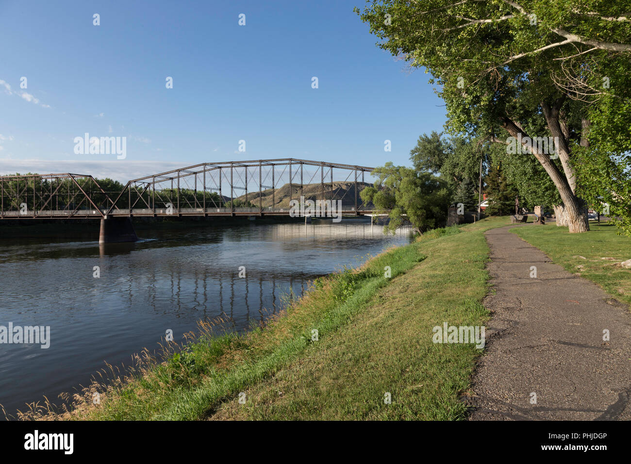 The Walking Bridge across the Missouri River is an Historic Landmark in ...