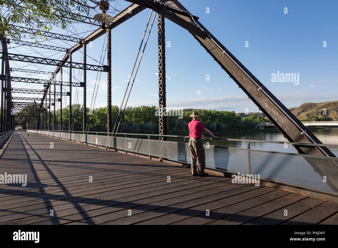 The Walking Bridge across the Missouri River is an Historic Landmark in ...