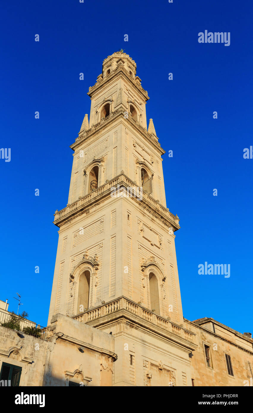 Duomo square view cathedral lecce hi-res stock photography and images ...
