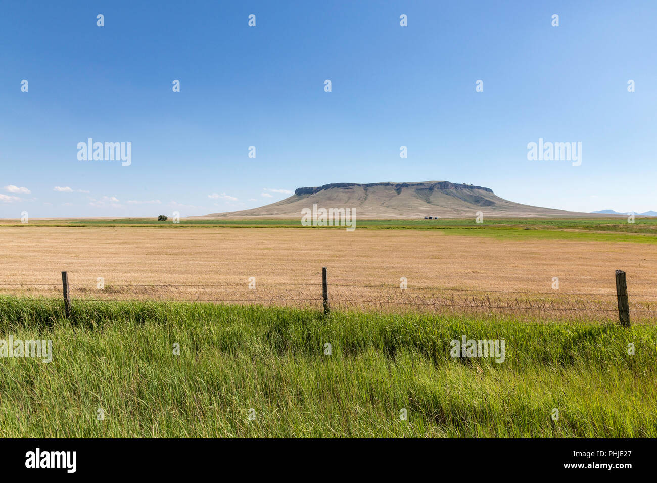 Square Butte is an iconic landmark in Montana, USA Stock Photo - Alamy