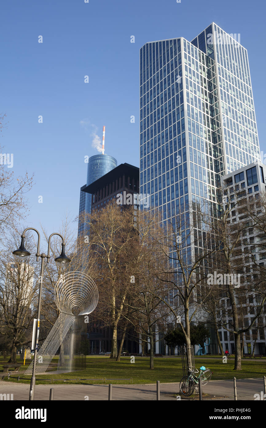 High rising buildings hi-res stock photography and images - Alamy