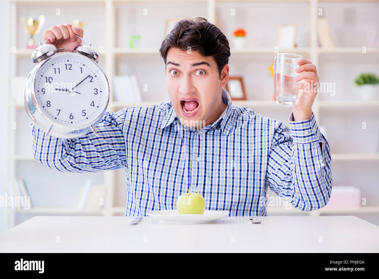 Concept of slow service in the restaurant Stock Photo - Alamy