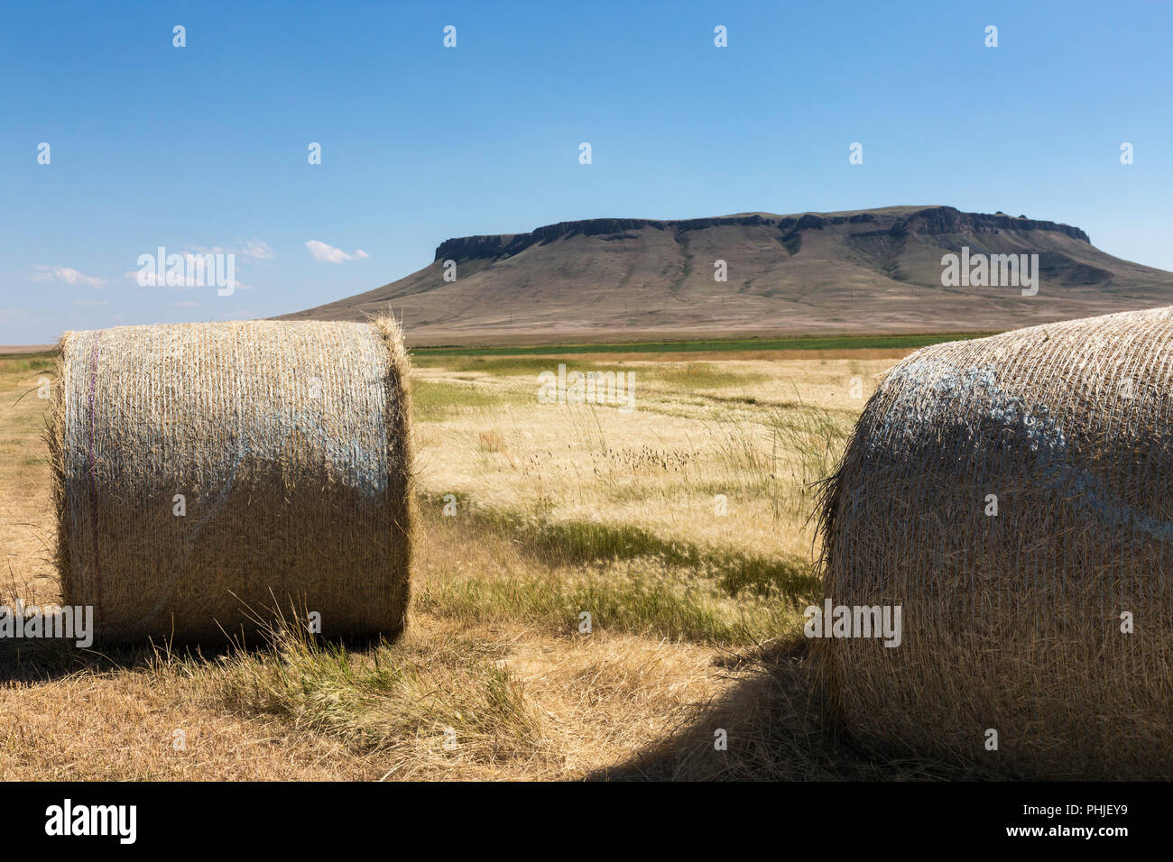 Square Butte is an iconic landmark in Montana, USA Stock Photo - Alamy
