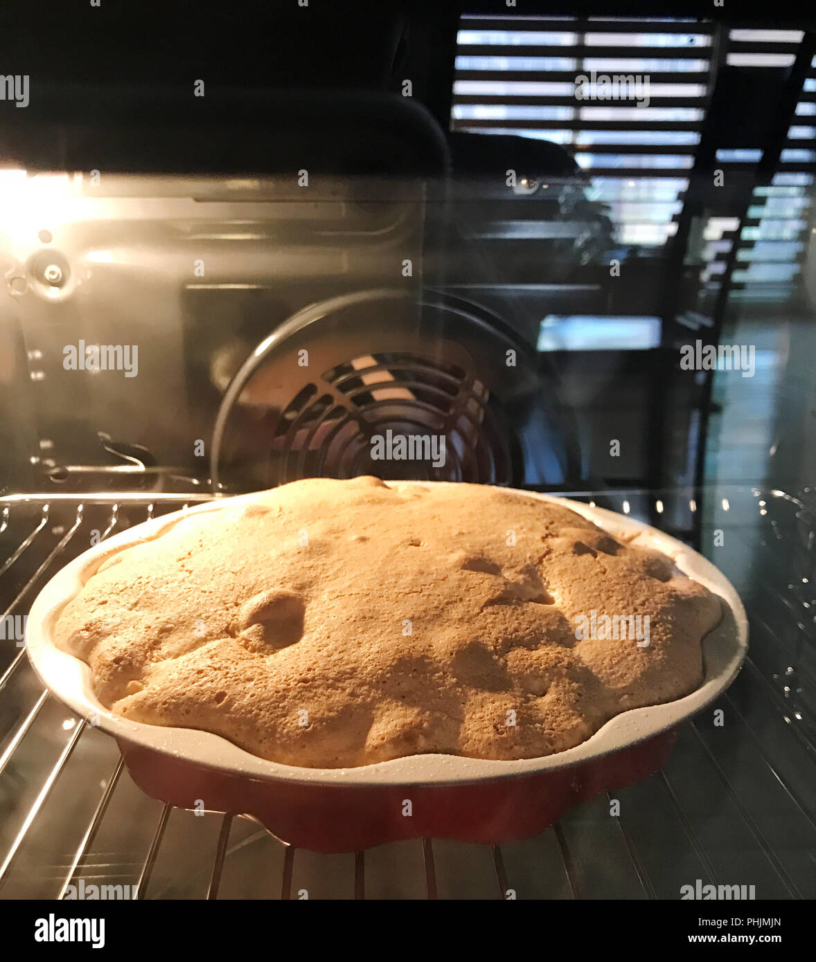 Juicy apple pie Stock Photo - Alamy