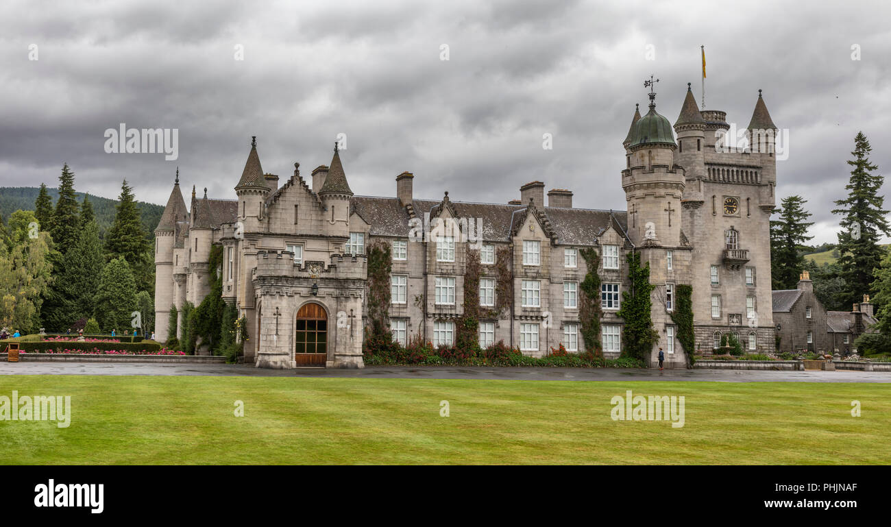 Balmoral castle, Aberdeenshire, Scotland, UK Stock Photo - Alamy