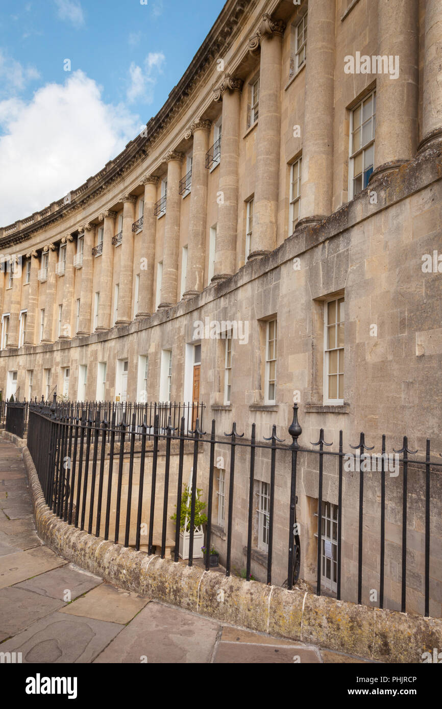 The royal crescent, bath, england hi-res stock photography and images ...