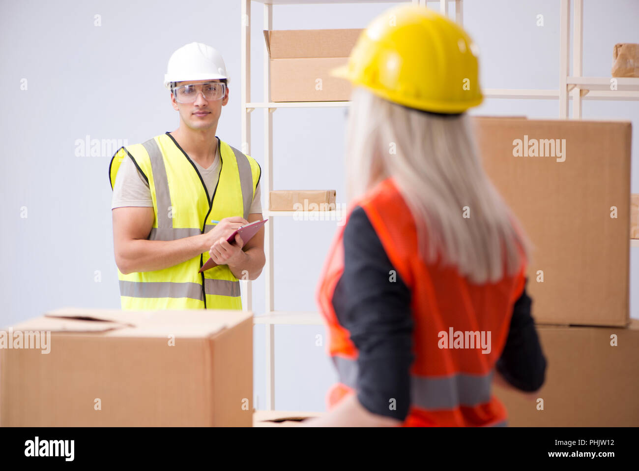 Confirming delivery hi-res stock photography and images - Alamy