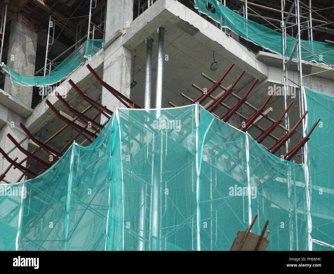 Catch platform or other construction projection from the face of a ...