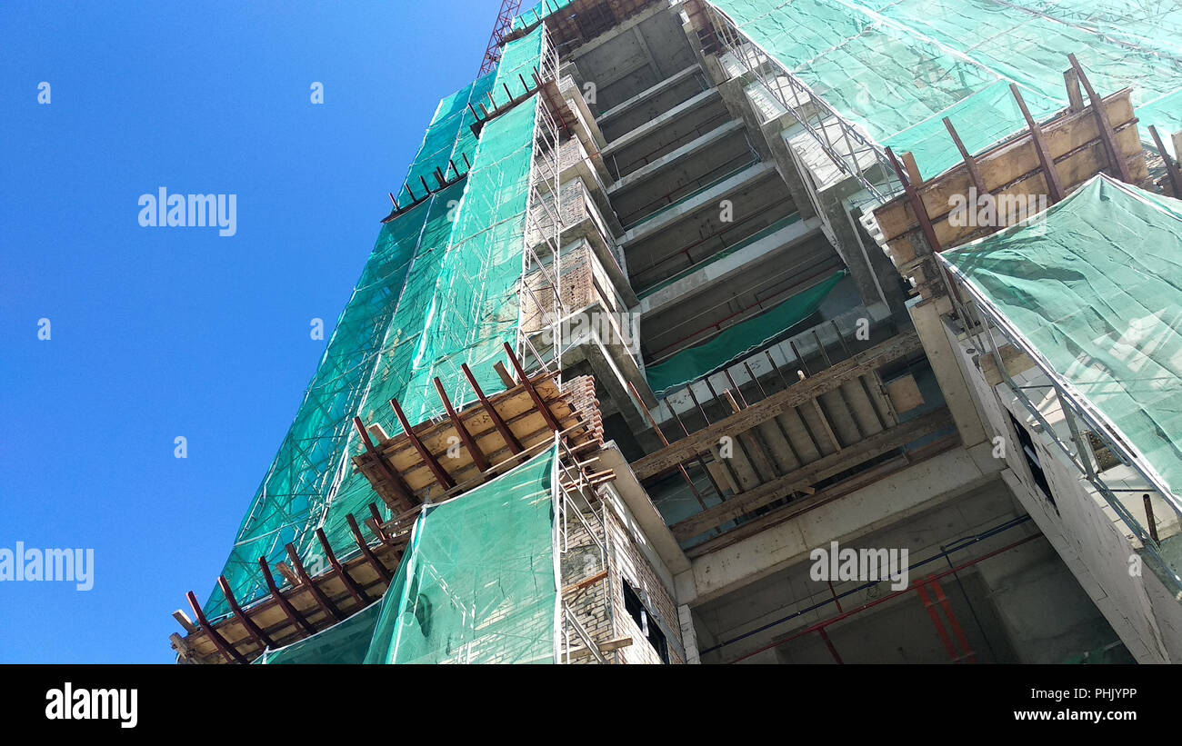 Catch platform or other construction projection from the face of a ...