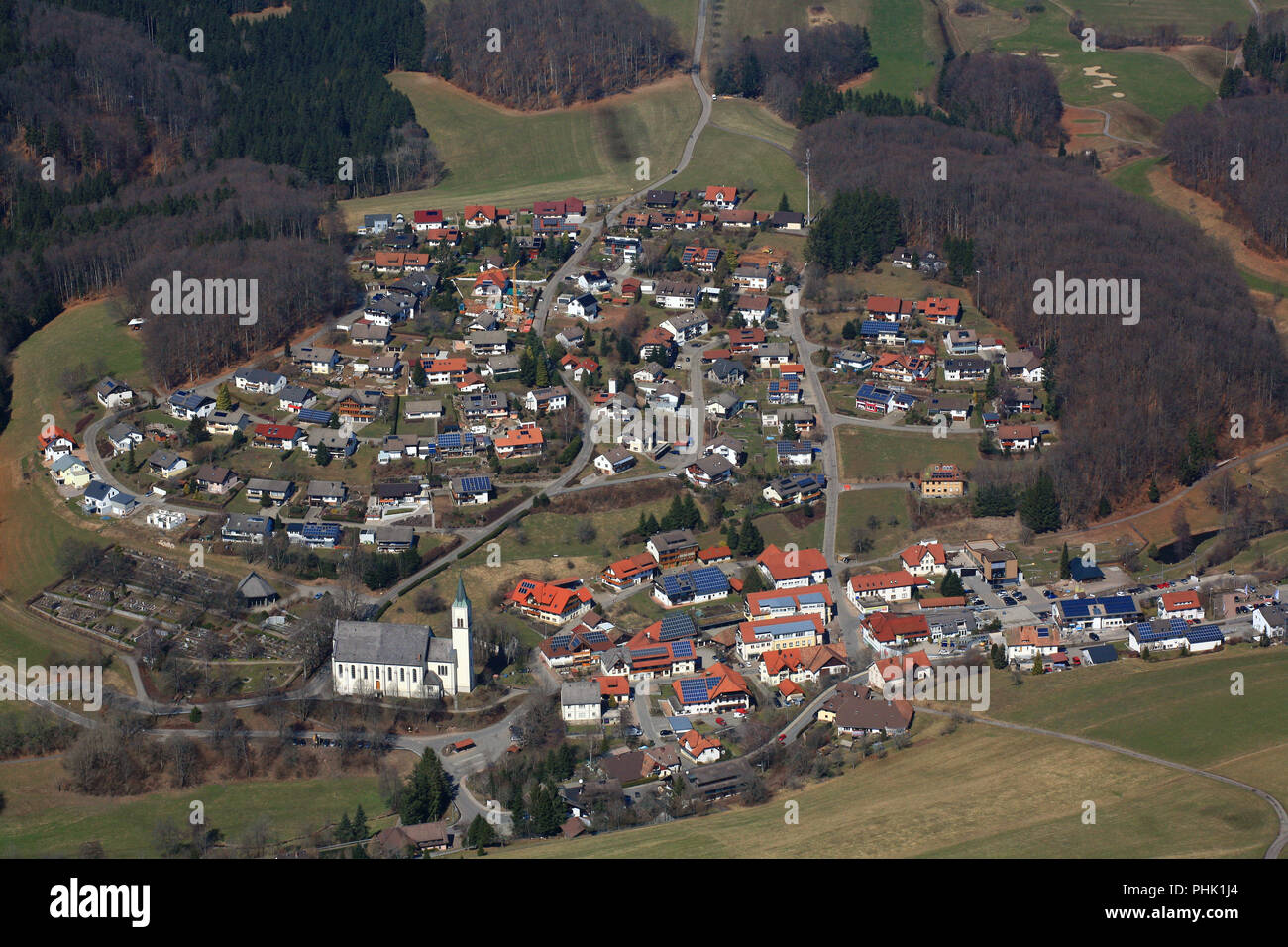 Village center church hi-res stock photography and images - Alamy