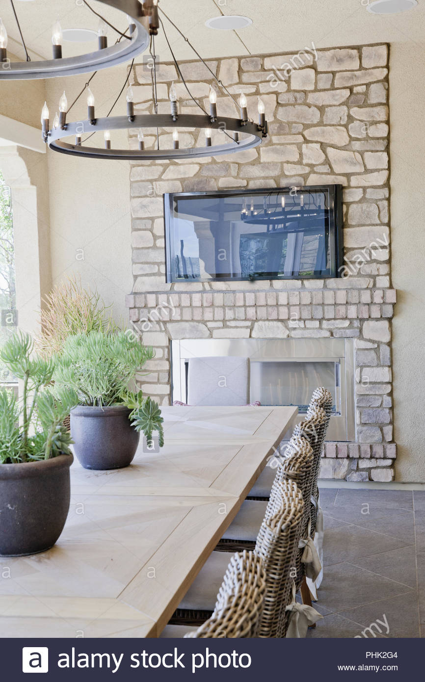 Set And Stone High Resolution Stock Photography and Images - Alamy