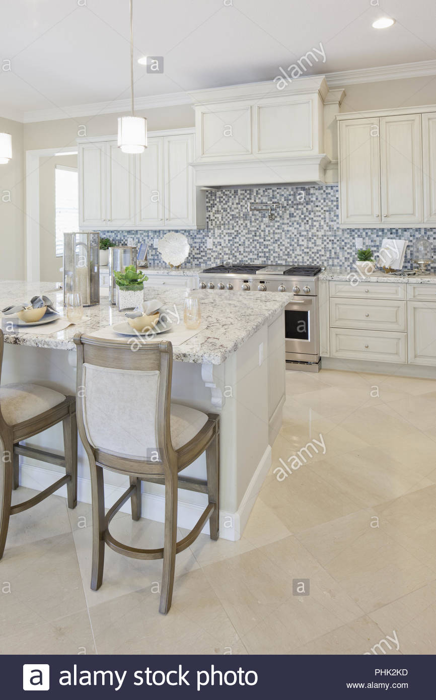 Kitchen Stock Photos & Kitchen Stock Images - Alamy