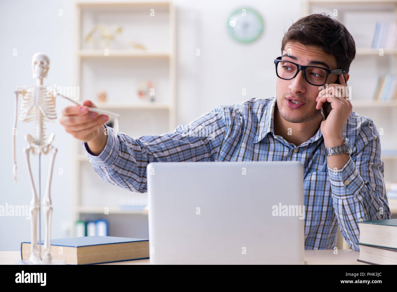 Medical student studying in classroom Stock Photo - Alamy
